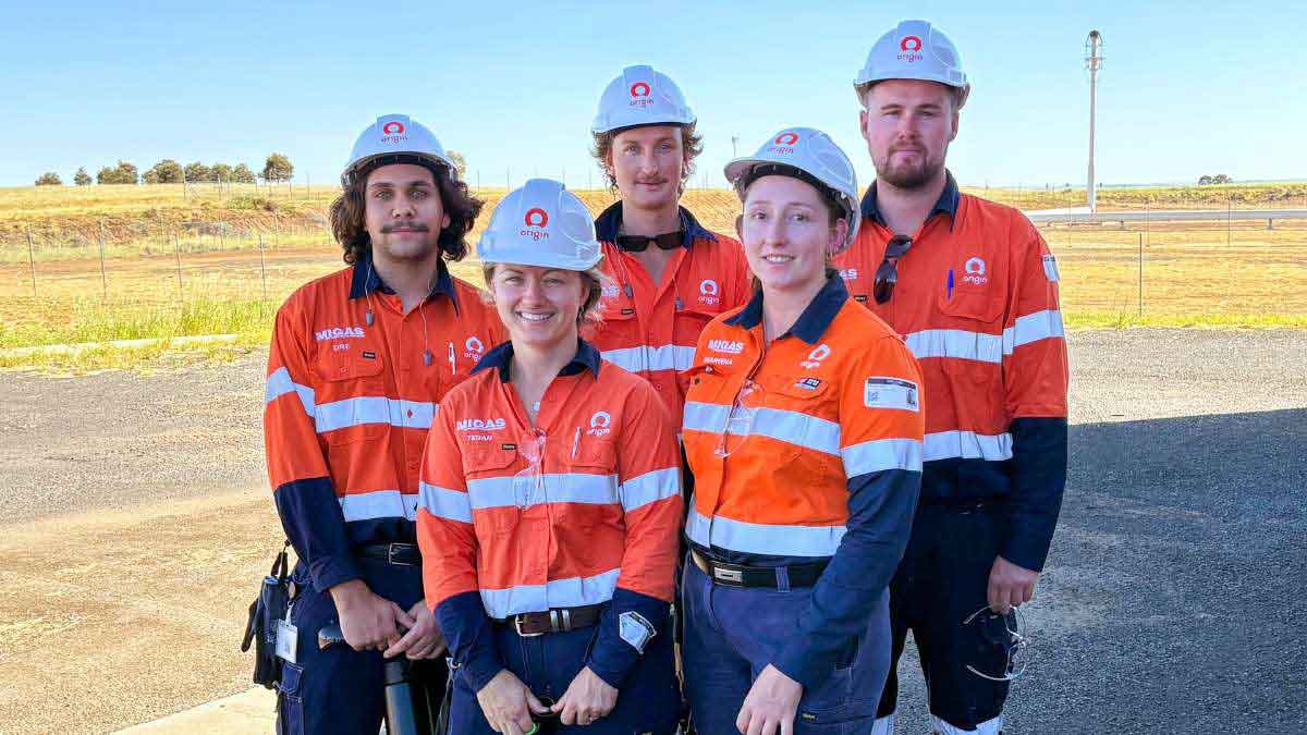 Apprentices and Trainees Begin Bright Careers in Energy Industry